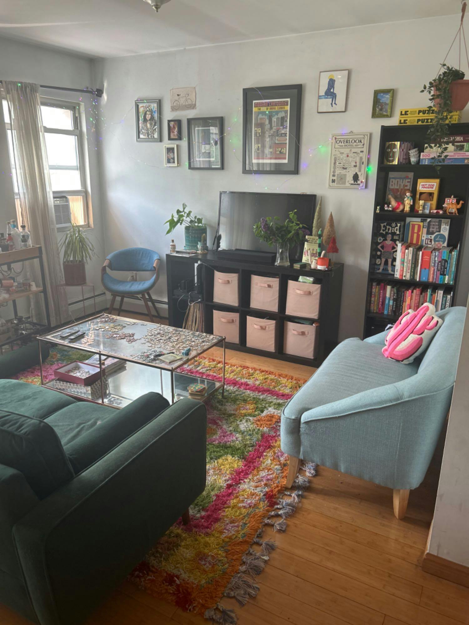 Find Perfect Match! Free Roommates Finder - Roomi App