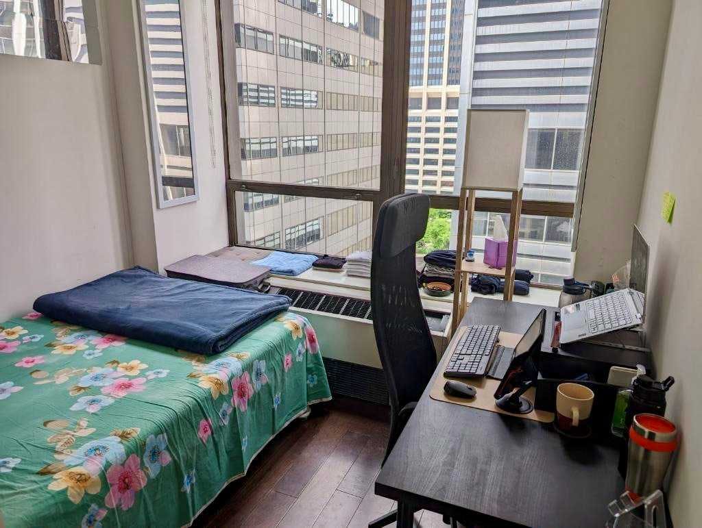 Find Perfect Match! Free Roommates Finder - Roomi App