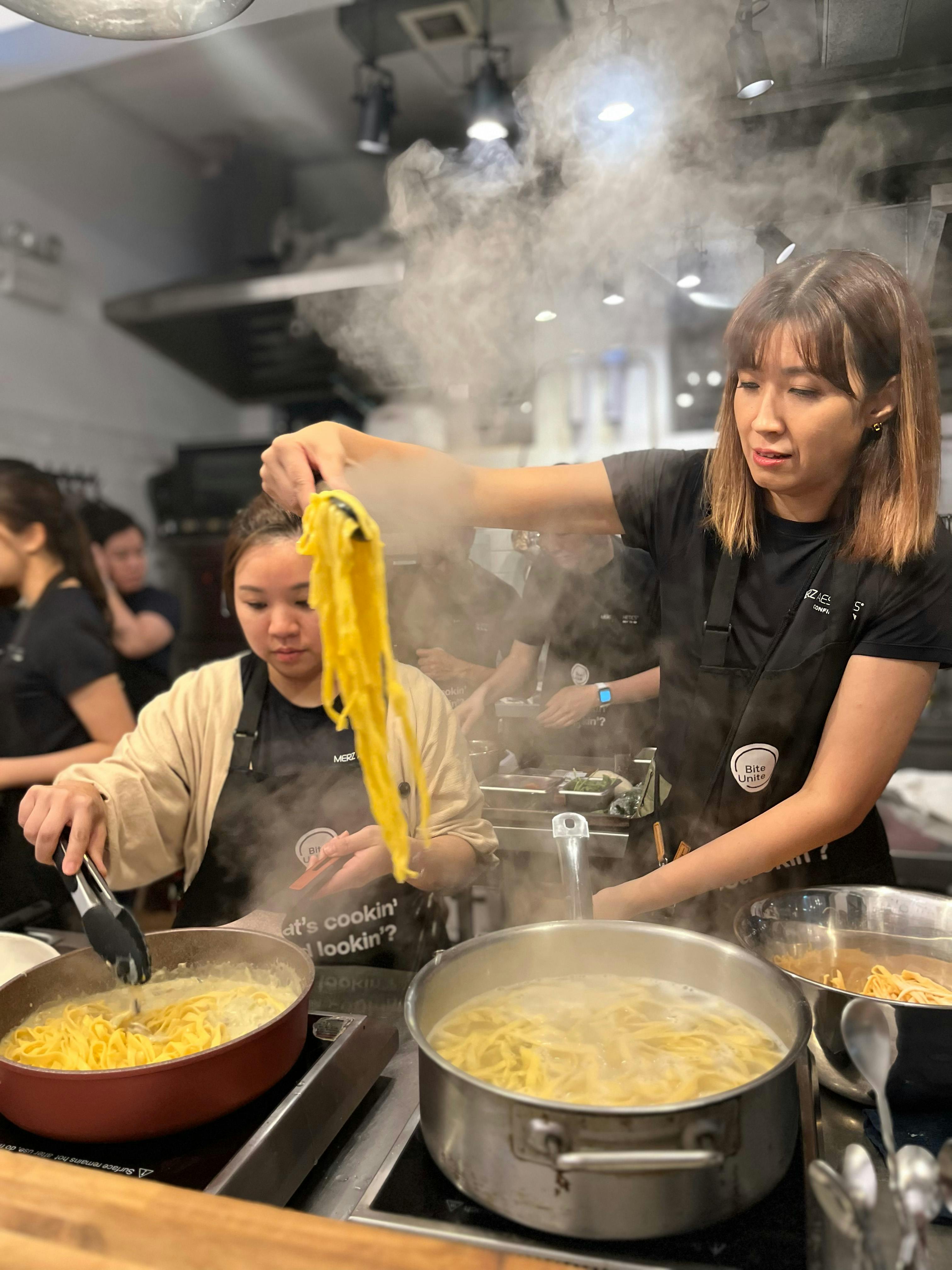 Enhance Team Bonding with Group Cooking Class | Team Building Cooking ...