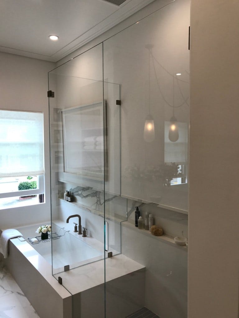 Corner Enclosure