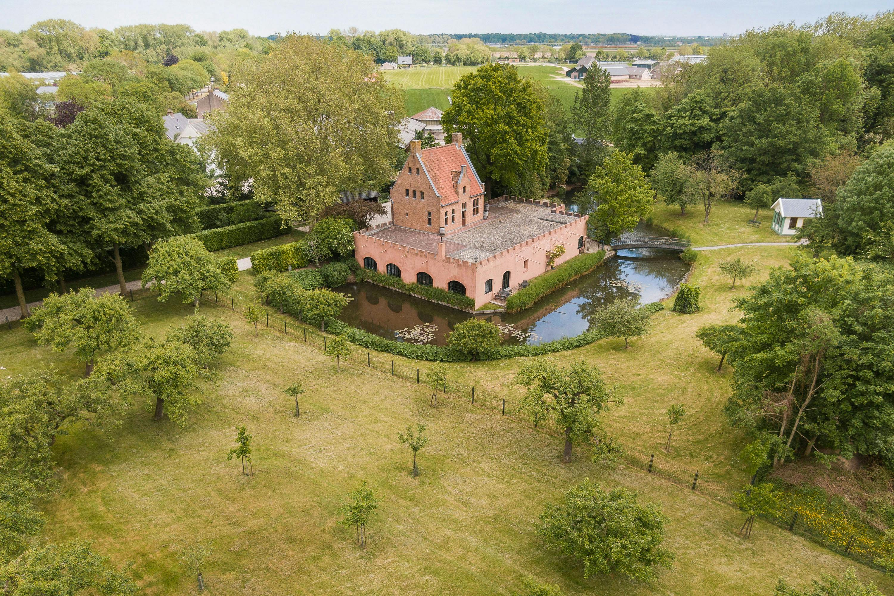 Kasteel Huize Harmelen - Vergaderlocatie in Harmelen - BuitenBusiness