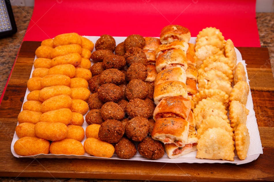 Salgadinhos Sortidos Kibe Pastel Bolinho 7 - Fotos [download] 24189 ...