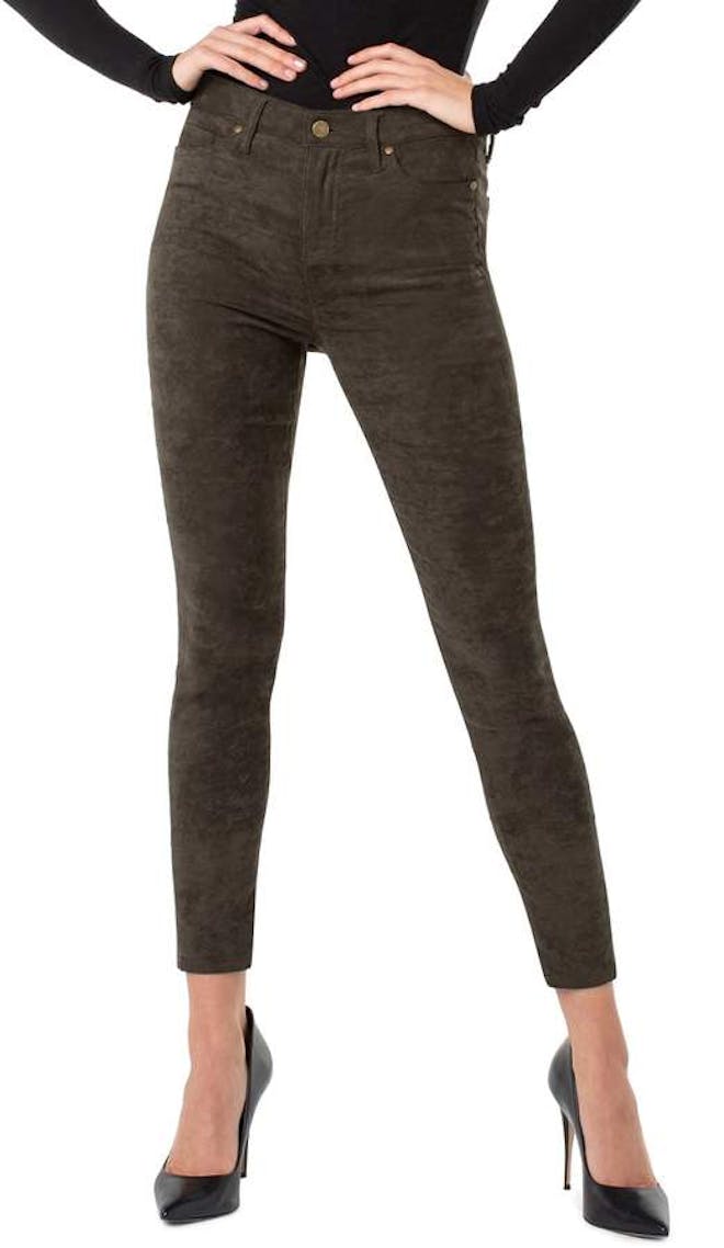 Our Guide To Suede Jeans [May 2020] - Our Picks for the 5 Best Suede Jeans